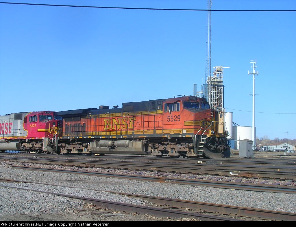 BNSF 5529